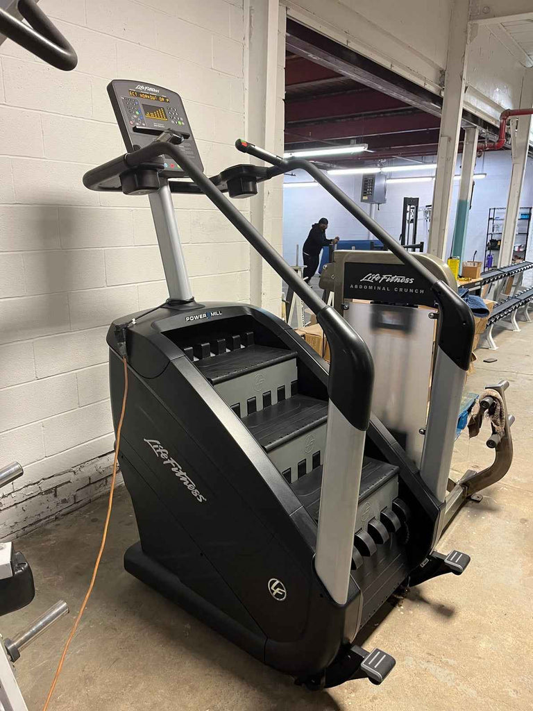 Life Fitness PowerMill Integrity Series Climber – True Iron Fitness